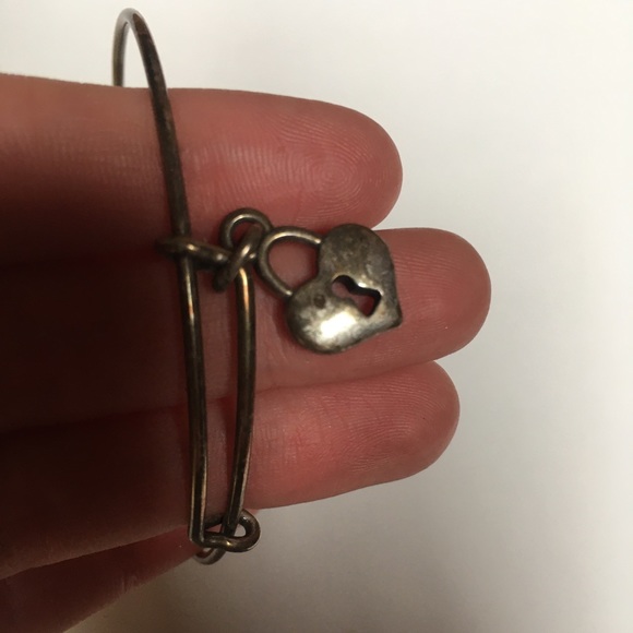 Alex and Ani | Jewelry | Alex And Ani Braclet Key To Heart | Poshmark